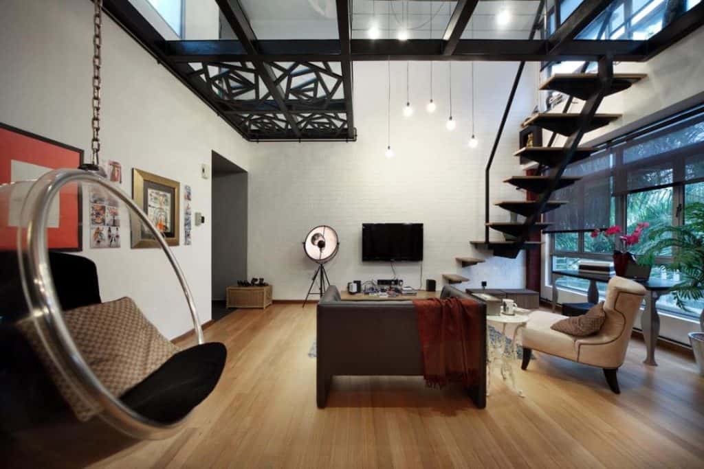 10 Condos with Stunning Ceilings & Pendant Lamps