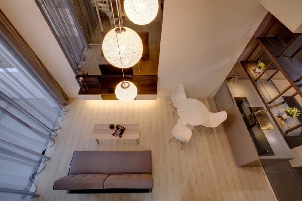 10 Condos with Stunning Ceilings & Pendant Lamps