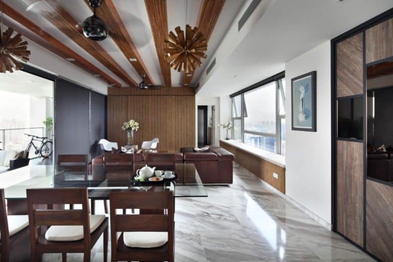10 Condos with Stunning Ceilings & Pendant Lamps